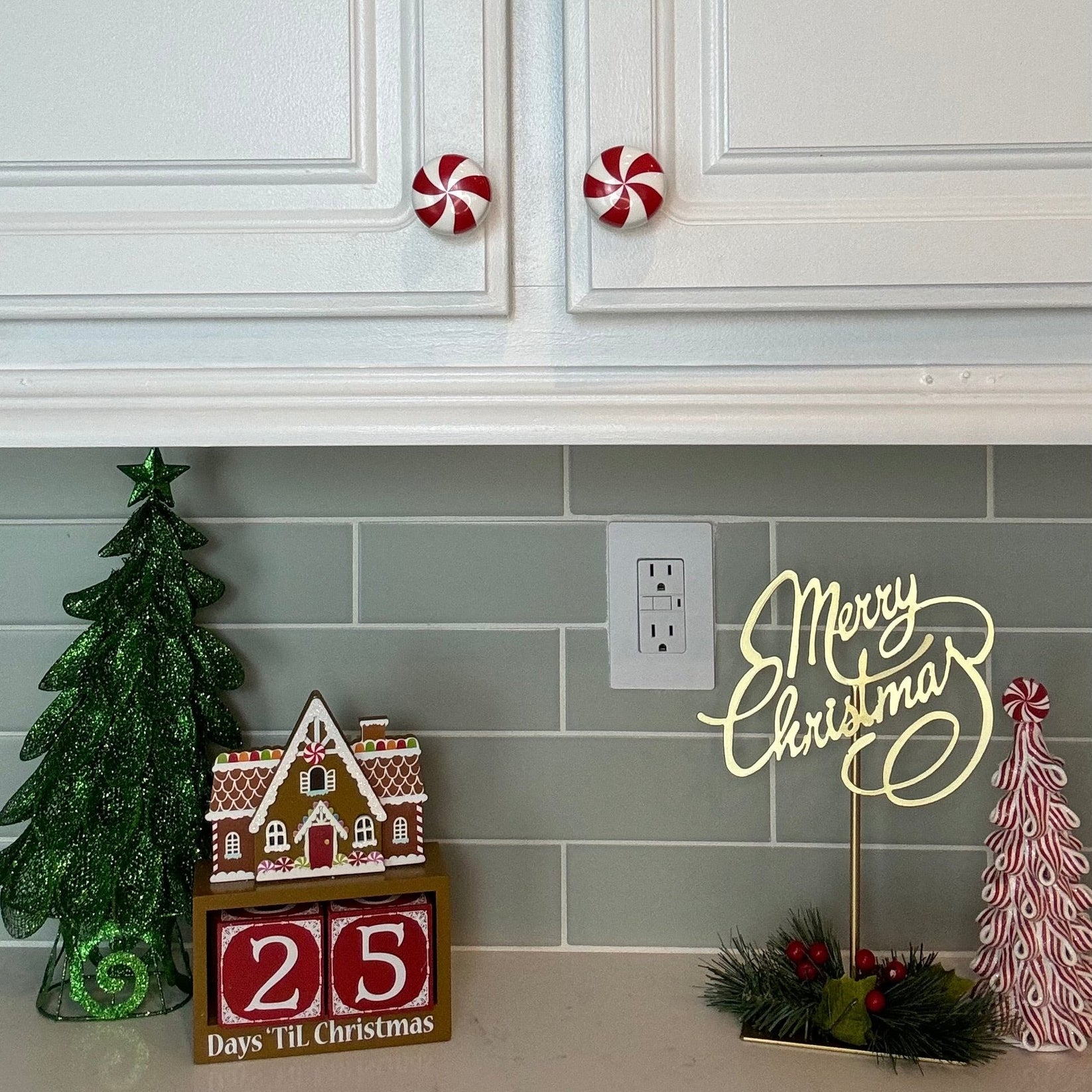 Peppermint Knobēz: Red